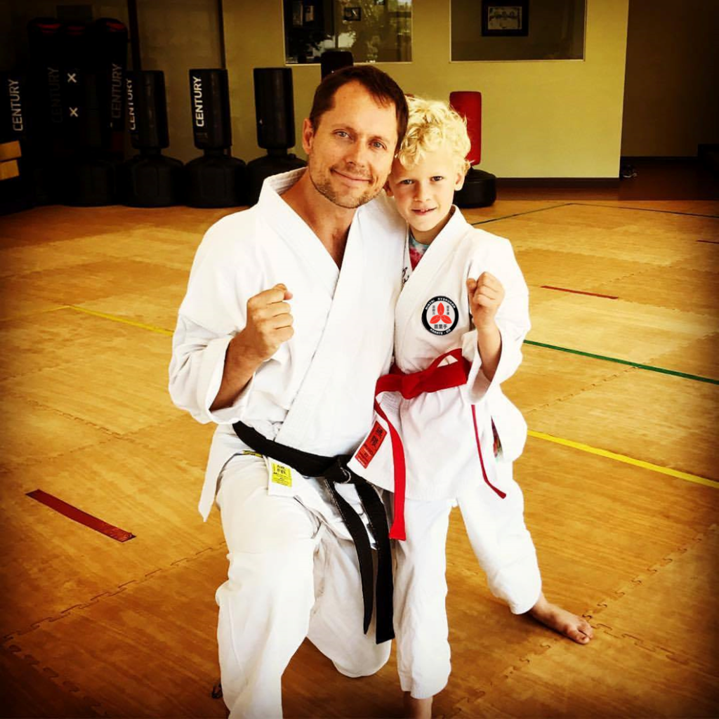 LOS ANGELES – NRK Karate